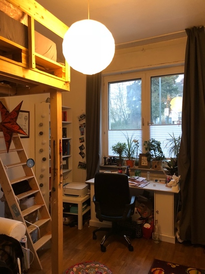 Nettes Zimmer mit hoher Decke in 4er WG:) - WG Gießen-gießen