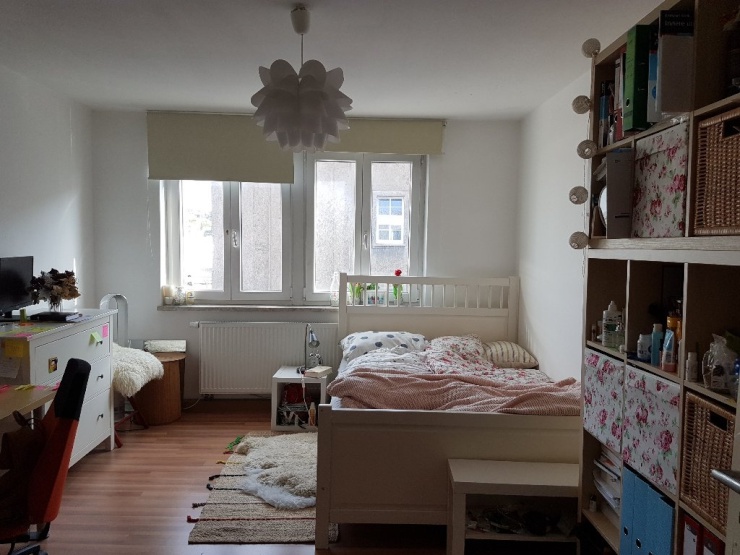 Möbliertes Zimmer zur Zwischenmiete mit Option zur Übernahme - WG ...