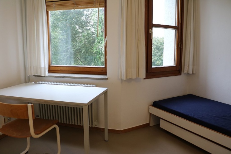 2er WG Zimmer voll möbliert Wohnheim 3 Freising - WG-Zimmer in Freising ...