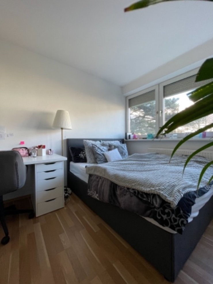 Zimmer in 3er WG - WG-Zimmer in Innsbruck-Pradl