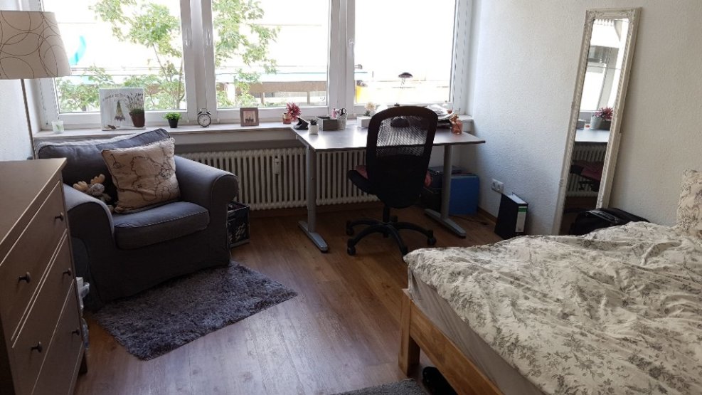 Schönes Wg-Zimmer im Zentrum/Altstadt mit Balkon - WG-Zimmer in Koblenz ...