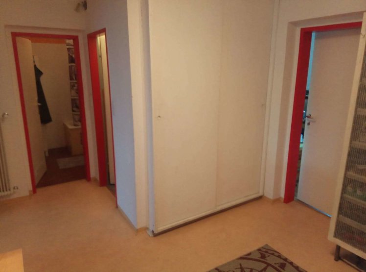 15m2 room on 6th floor with a lot of nature around, 295+10€/month - 1 ...