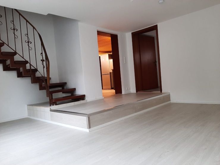 2-Zimmer Souterrain-Wohnung mit Wohnküche in der Lerchenau, München ...