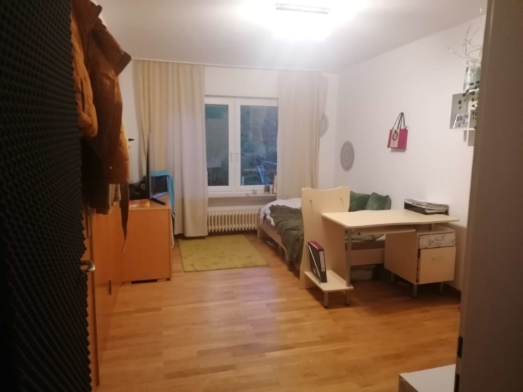 Schönes WG-Zimmer im zweistöckigen Haus - WG Zimmer Koblenz-Moselweiß