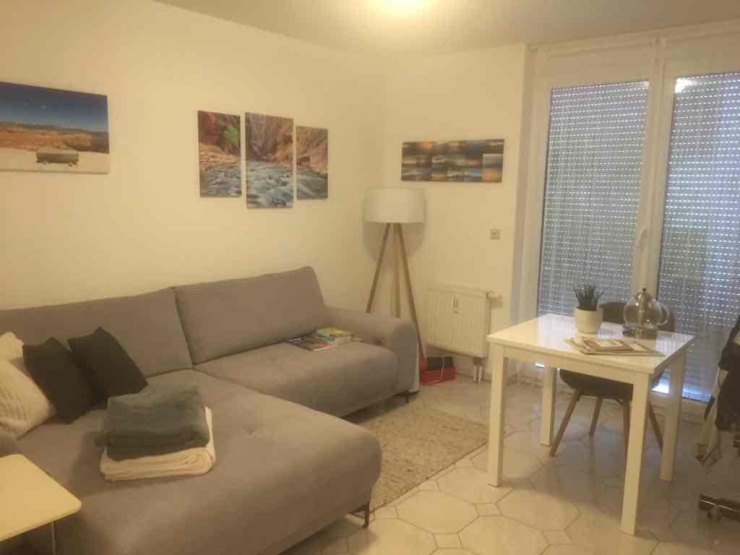 2-Zimmer-Whg mit großem Balkon in RV / Nähe Rutenfestplatz - Wohnung in ...