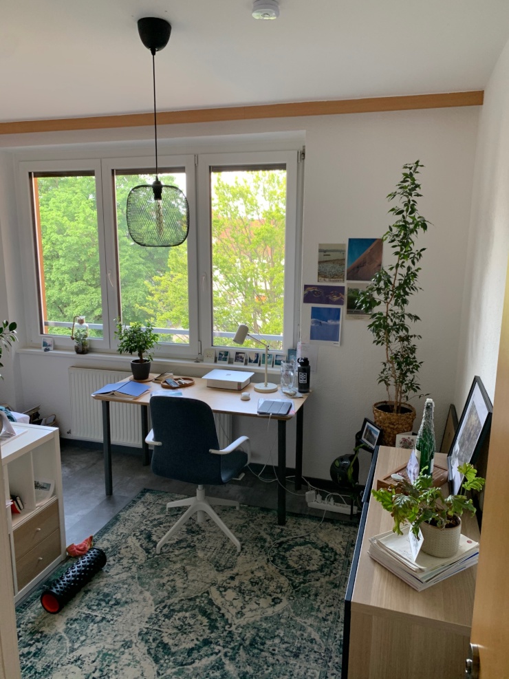 Gemütliches 17m^2 Zimmer mit eigenem Bad - WG-Zimmer Innsbruck-Wilten