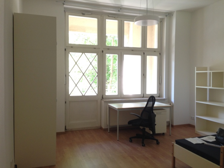 Wunderschönes 20 qm Zimmer mit eigenem Bad & Loggia in 4er WG im Wohnheim - WGs Leipzig-Zentrum ...