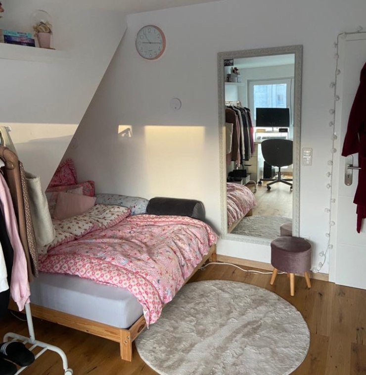 helles WG- Zimmer in Ehrenfeld - Zimmer in Köln-Neuehrenfeld