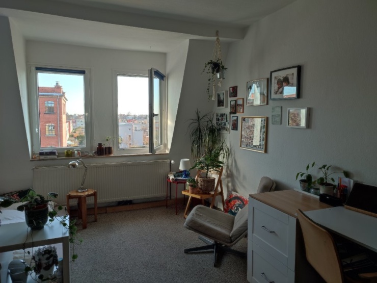 Schönes WG Zimmer ab sofort - WG Suche Erlangen-Innenstadt