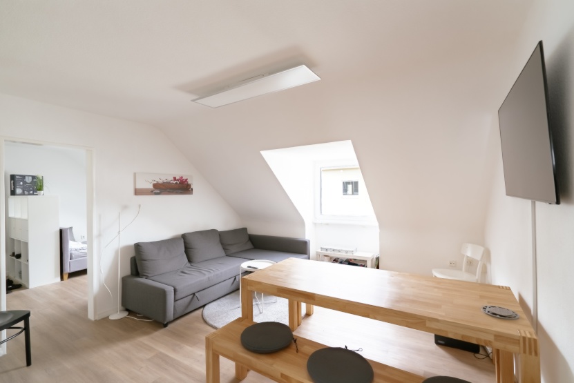 Möbelierte 4 Zimmerwohnung für Studenten - Wohnung in Darmstadt-Mitte