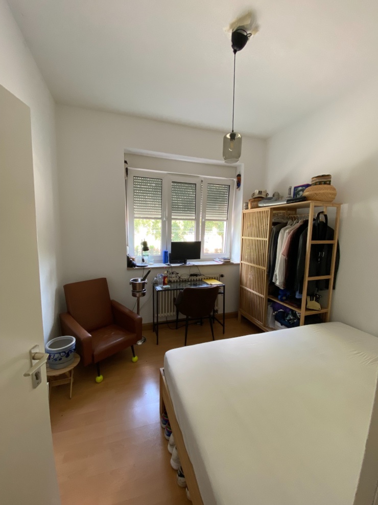 Schönes und gemütliches kleines Zimmer in einer 3er WG, Standort ...
