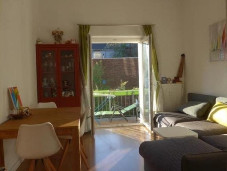 EHRENFELD - MÖBLIERTE 2-ZIMMER- WOHNUNG MIT WEST-BALKON ZU VERMIETEN - Wohnung in Köln-Ehrenfeld