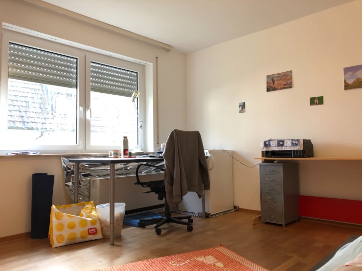 Zimmer in 4er-WG in Hagelloch mit eigenem Bad - WG-Zimmer in Tübingen-Hagelloch