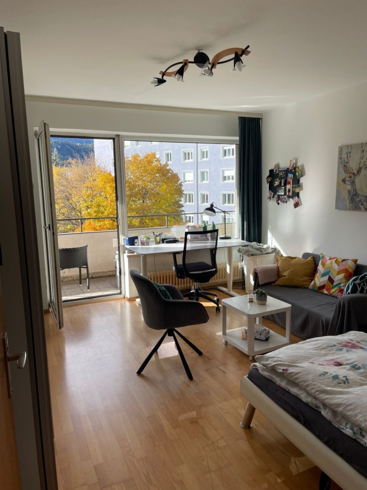 schönes WG-Zimmer mit Balkon - WG Zimmer in Innsbruck-Wilten