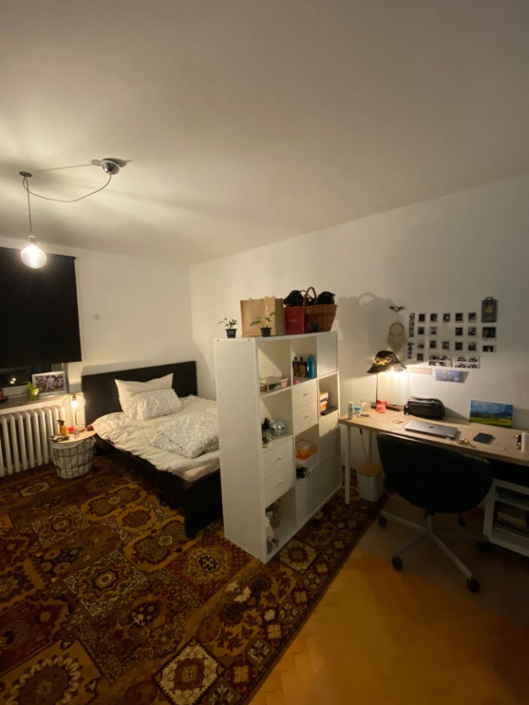 12 qm room in a WG - WG-Zimmer in München