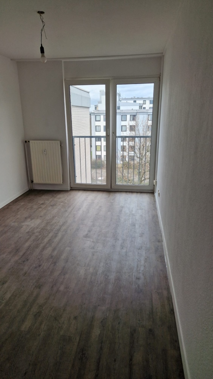 Unmöblierte 1-Zimmer-Wohnung in Uni-Nähe inkl. Stellplatz (grundsaniert ...