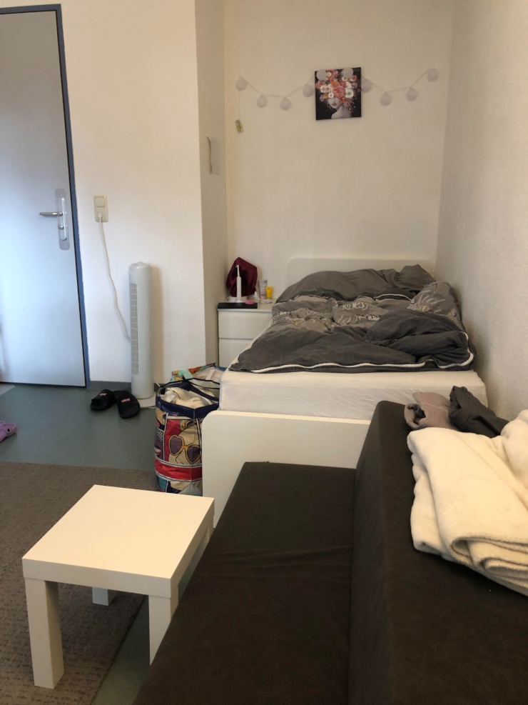 WG-Zimmer im Studentenwohnheim - WG Zimmer Köln-Deutz