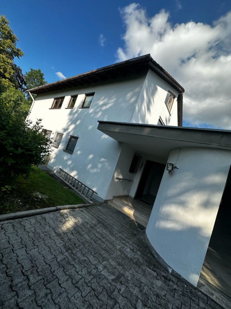 International WG Opening Gilching 3 - Möbliertes Zimmer Gilching ...