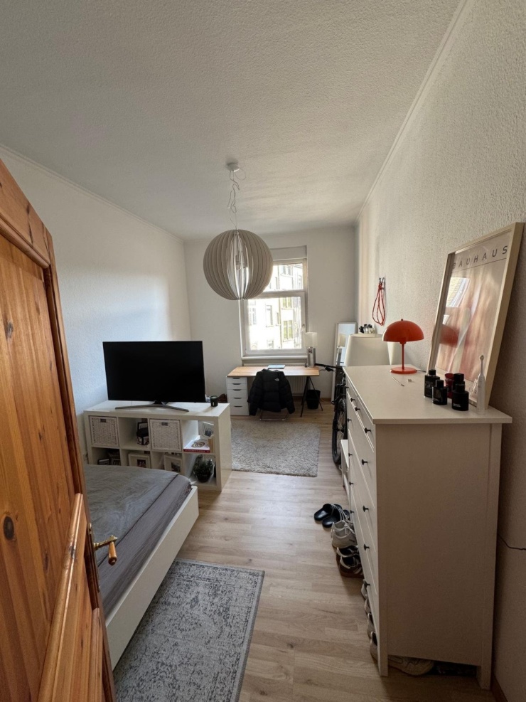 Ab 1.5 ! Großes WG-Zimmer in 3 er WG, 5 Min KIT - Zimmer Karlsruhe-Oststadt