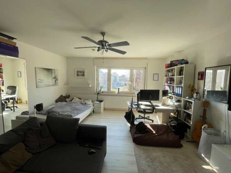 Großes, helles WG-Zimmer in der Karlsruher Oststadt direkt am Durlacher Tor - WGs in Karlsruhe ...