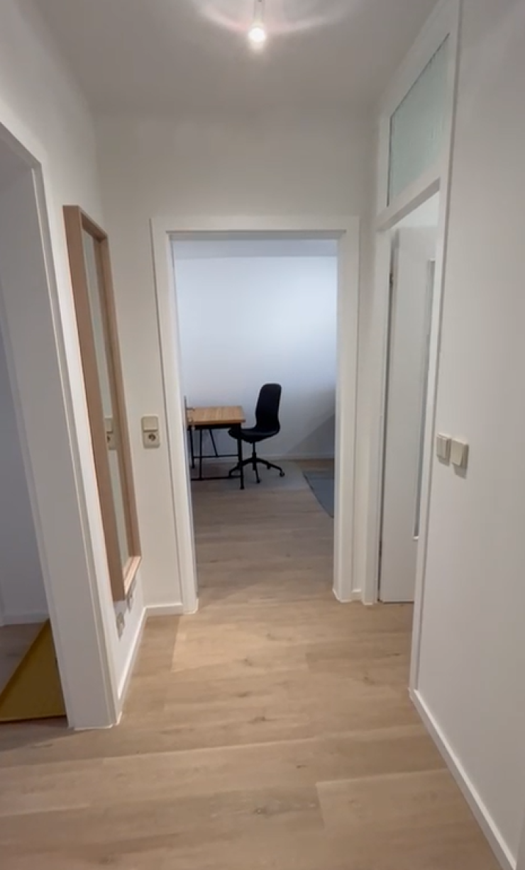 WG Zimmer in 3er-Damen-WG - WG Stuttgart-Zuffenhausen